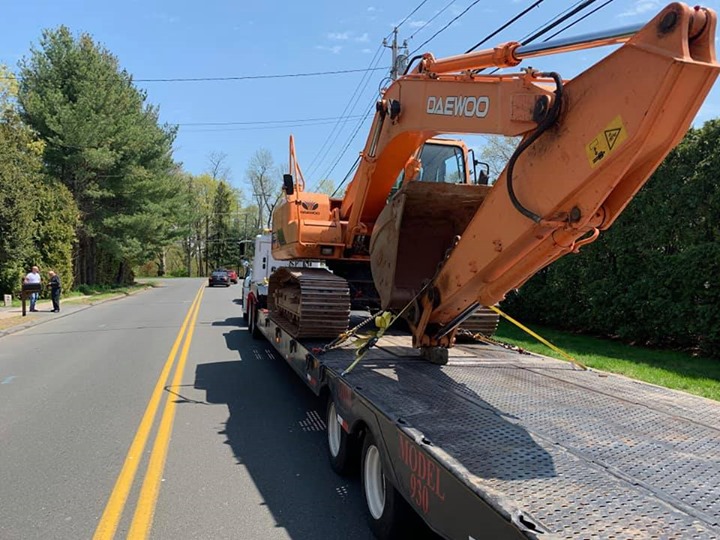 Gallery – Landoll Towing Connecticut 1-860-398-2867